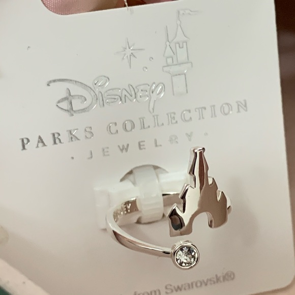 Disney | Jewelry | Disney Parks Jewlery Collection Silver Castle Ring ...